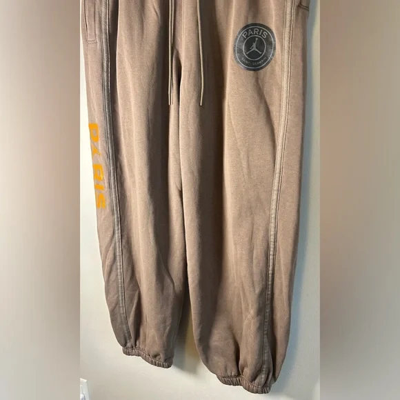 Jordan | Pants | Nike Jordan Paris Saintgermain Sweatpants Mens L Light ...